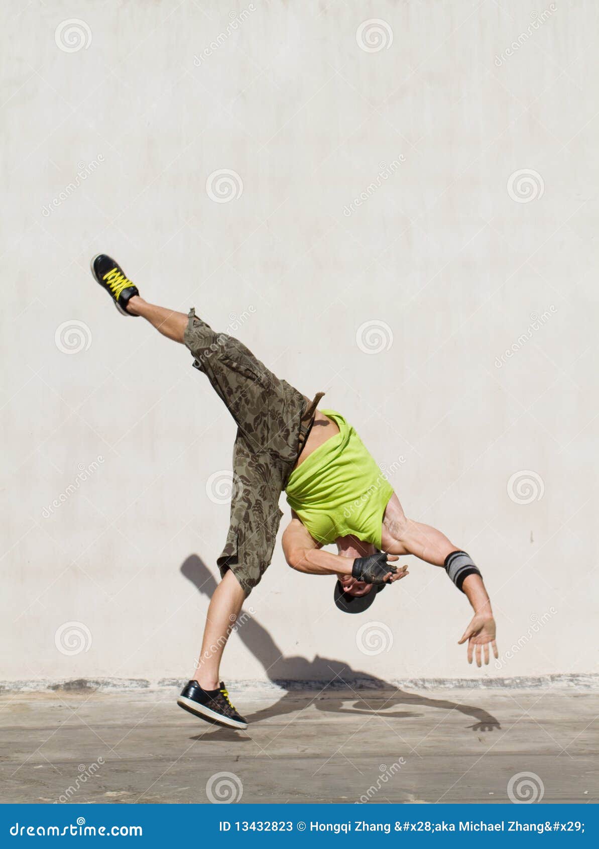 Breakdancer stock image. Image of outside, casual, fitness - 13432823