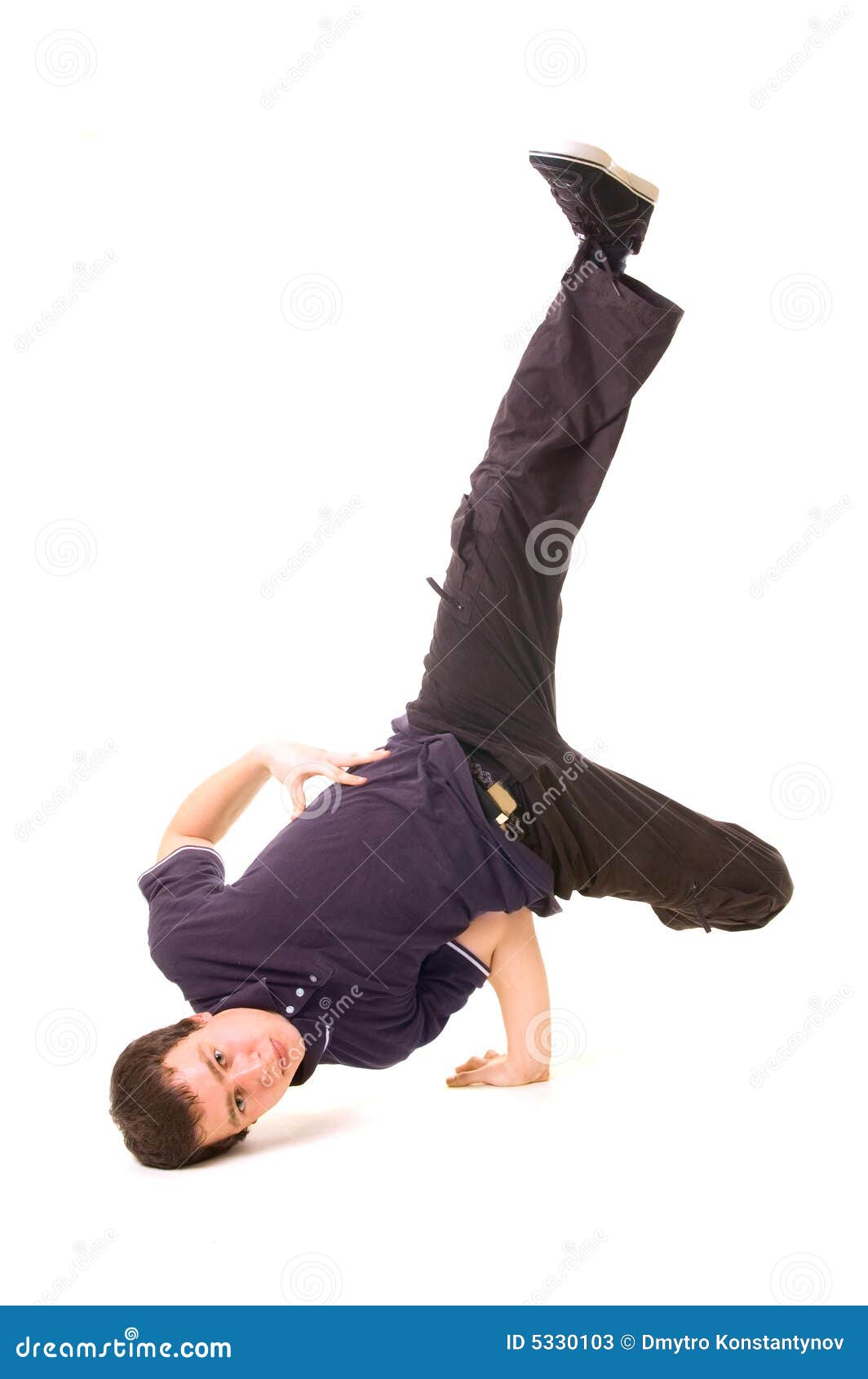 Breakdancer in Dark Clothes Stock Image - Image of male, strength: 5330103
