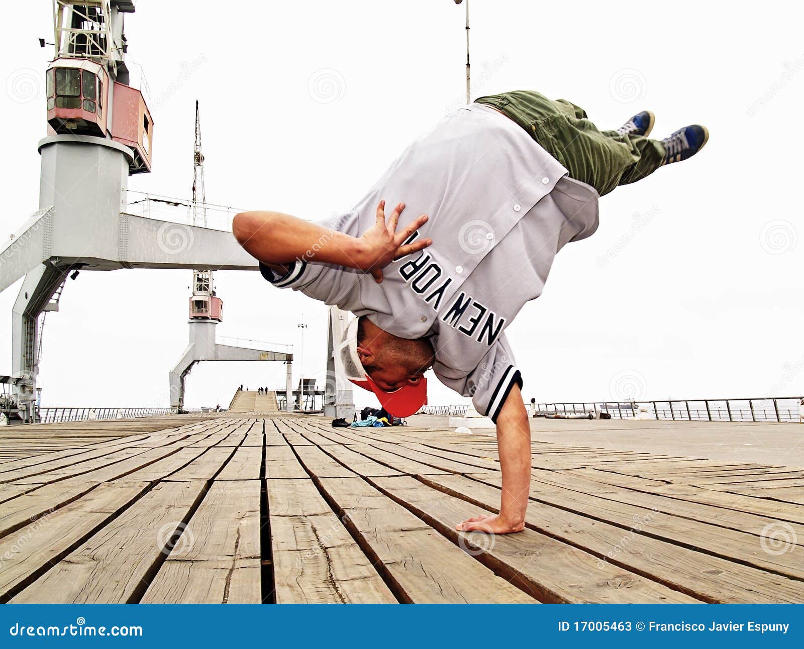 Breakdancer jumping stock image. Image of dance, dancer - 17005463