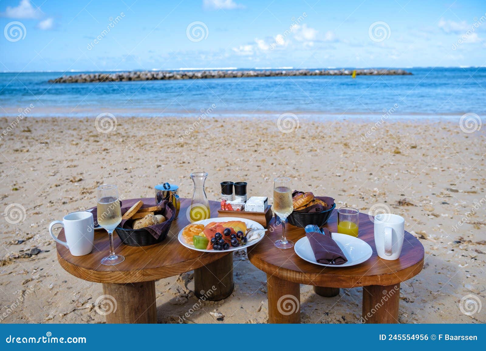 Breakfast on the Beach, Breakfast Setting on a Tropical Beach in ...