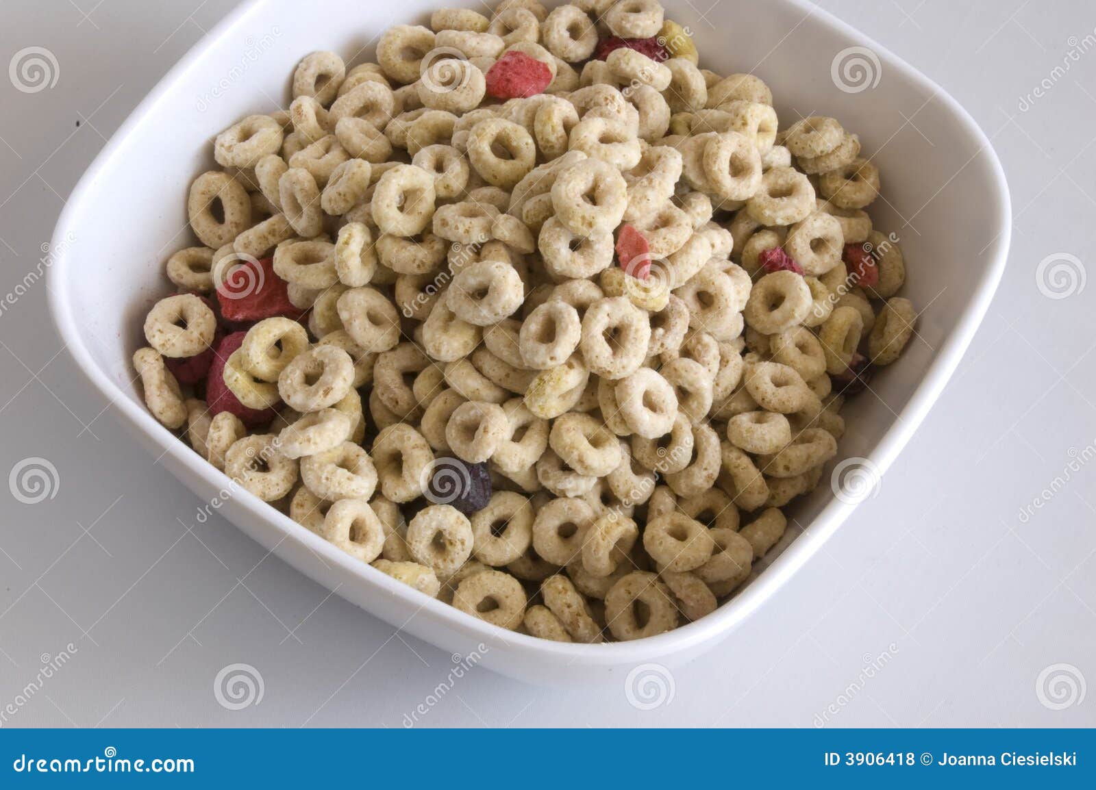 Breakfast Cereal Picture. Image: 3906418