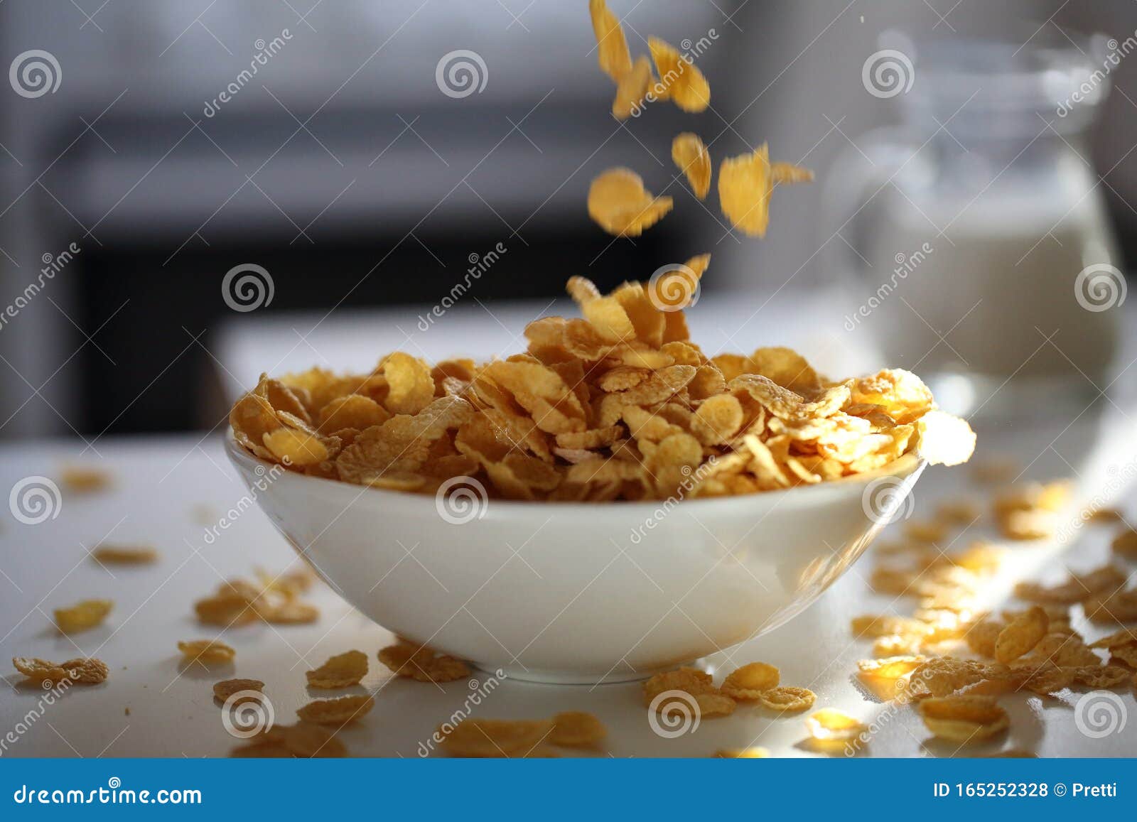 Breakfast Cereal with Milk . Cornflakes with Milk for Breakfast Stock ...