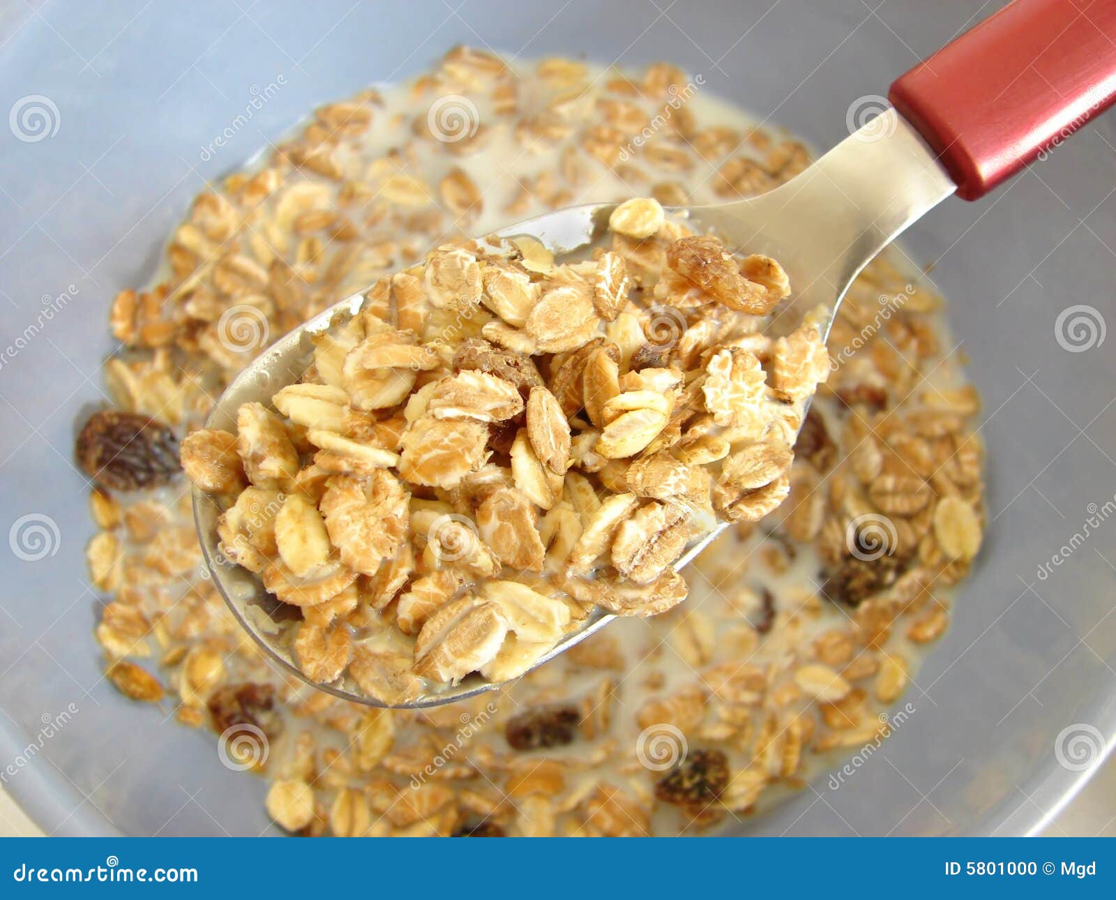 Breakfast Mixed Cereals with Milk Stock Photo - Image of raisins, fiber ...