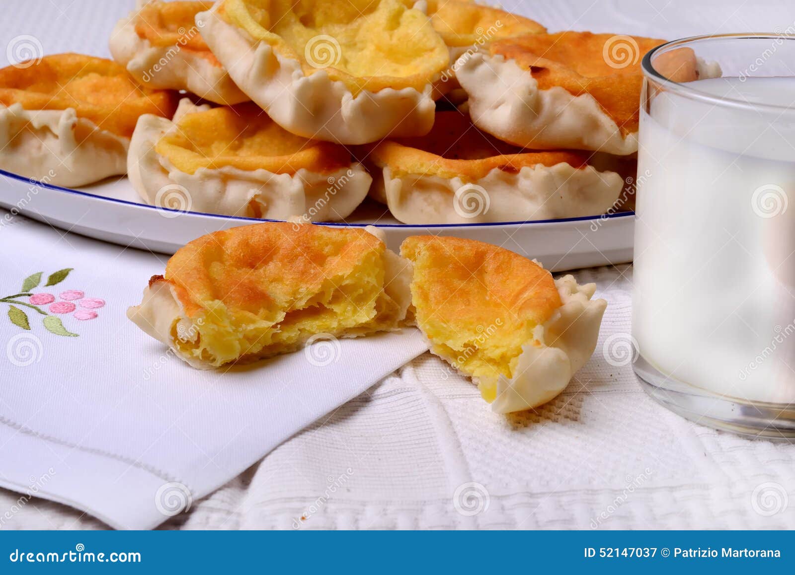 Breakfast in Sardegna stock image. Image of pistoccus - 52147037