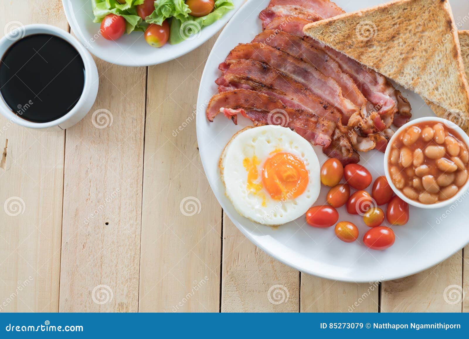 Breakfast set on wood stock image. Image of slice, traditional - 85273079