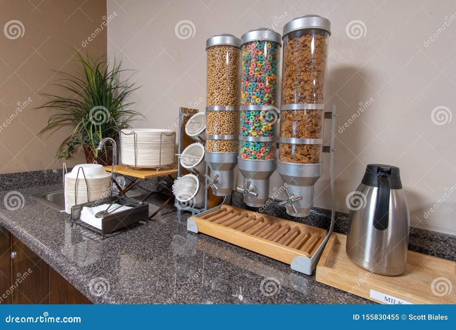 Cereal Breakfast Container stock image. Image of oatmeal - 155830455