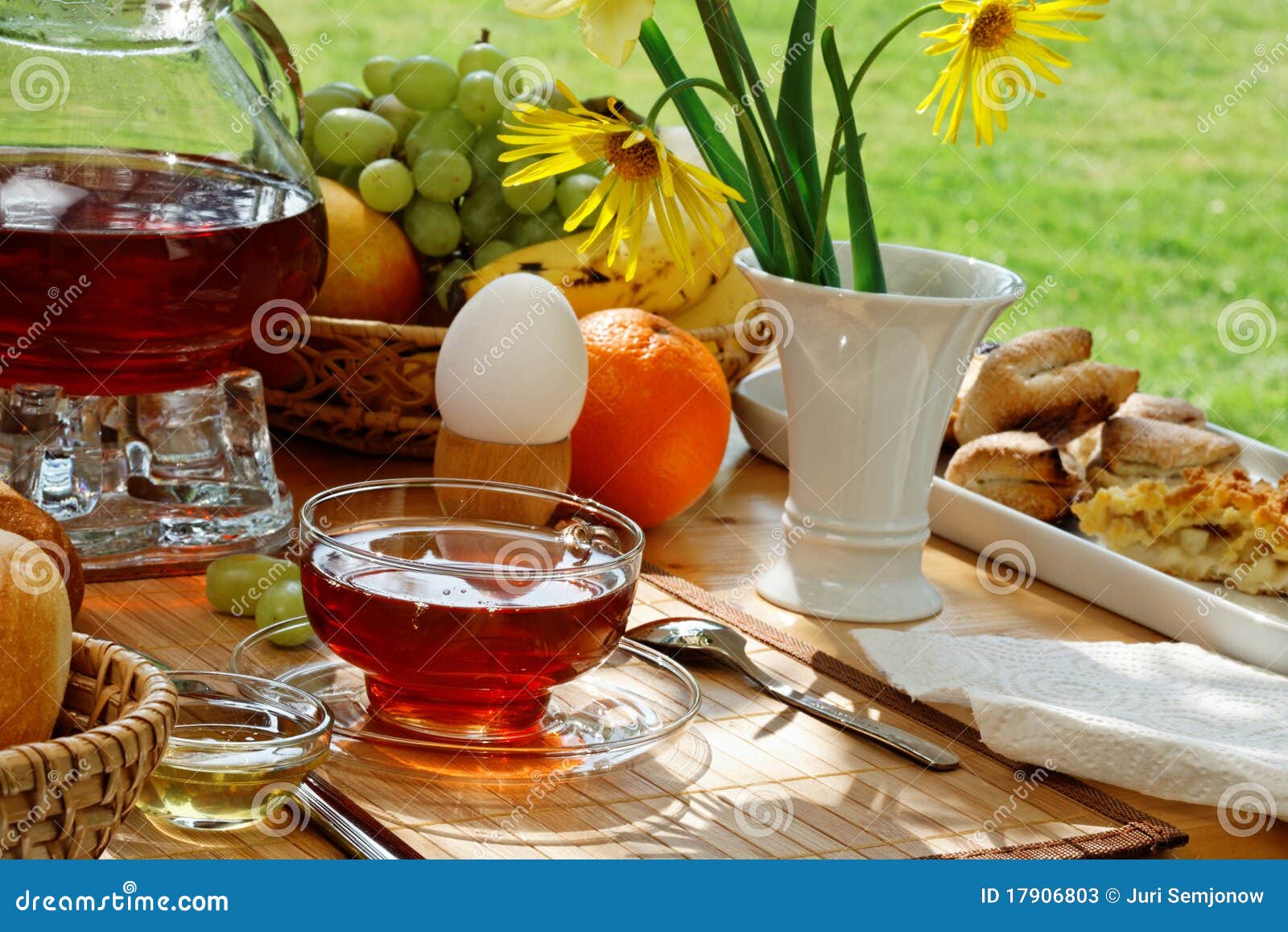 Breakfast tea. stock image. Image of green, loaf, beverage - 17906803