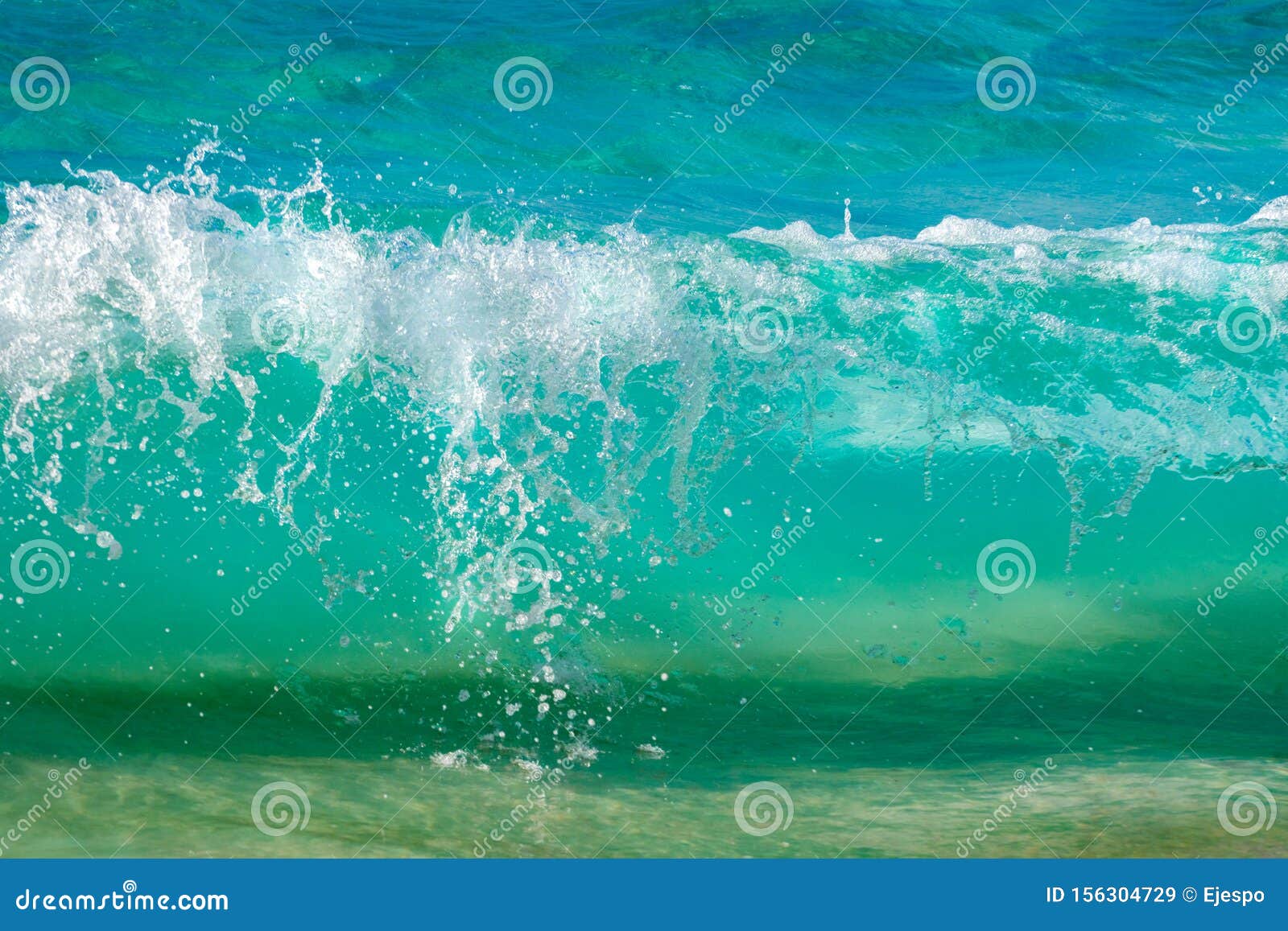 Breaking Bermuda Wave stock image. Image of tropical - 156304729