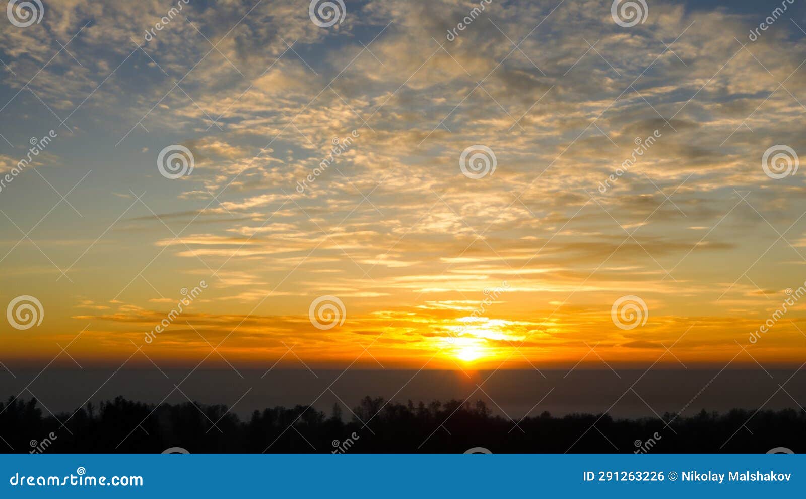 Breaking Dawn: Sun Rising Amidst Lovely Clouds Stock Illustration ...
