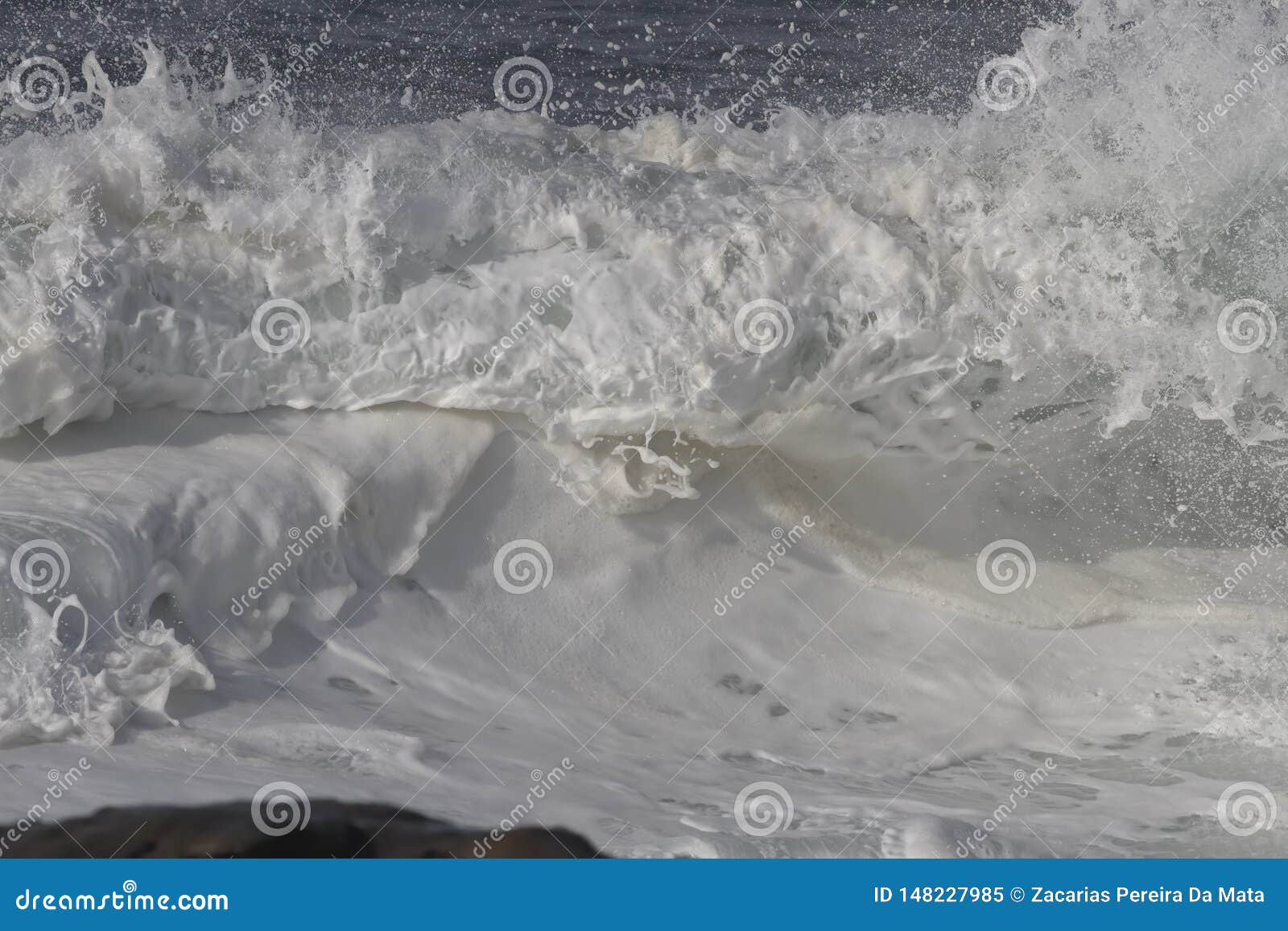 Breaking foam wave stock image. Image of nature, power - 148227985