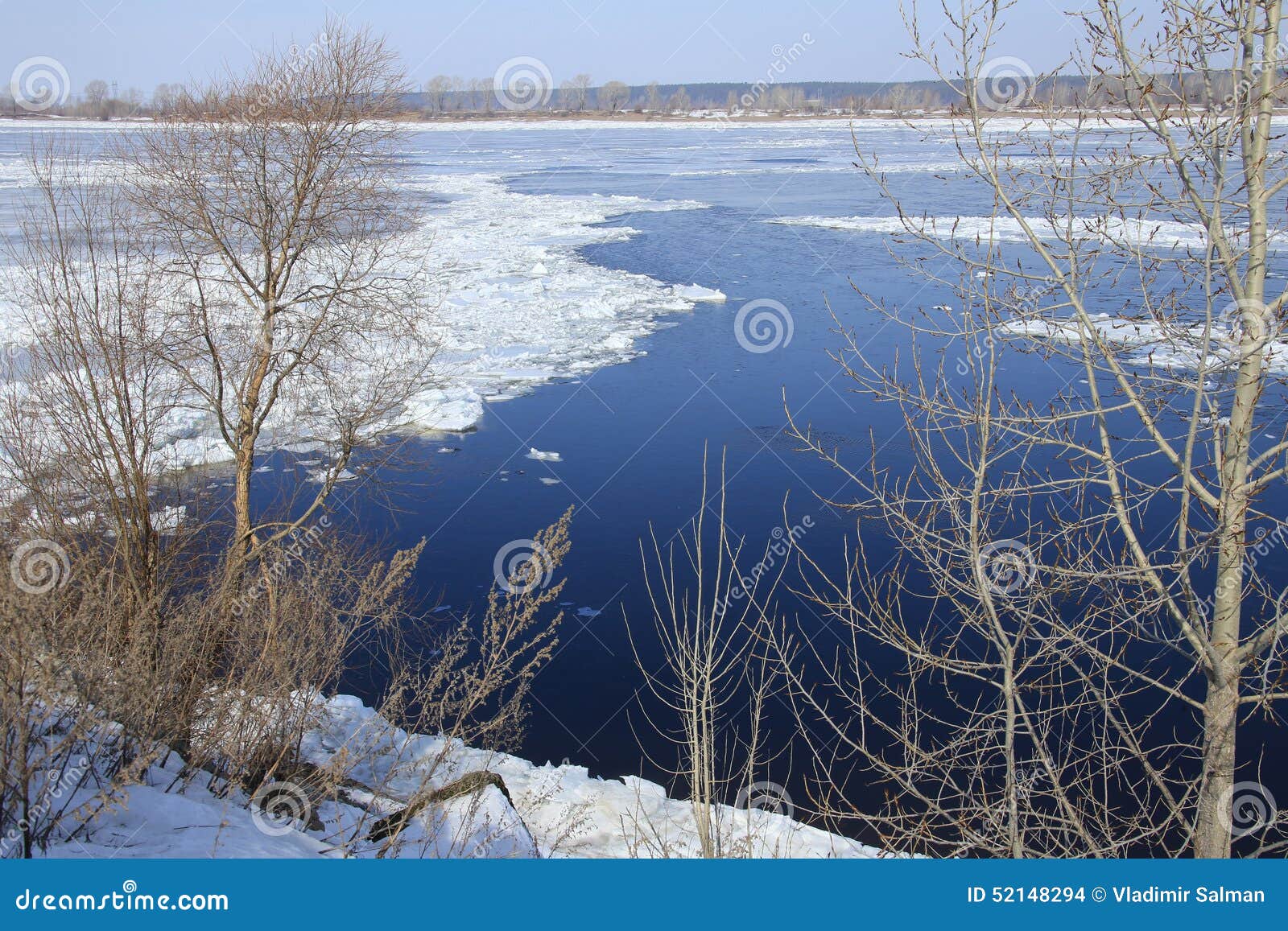 Breaking of the Ice on the River in the Spring Stock Photo - Image of ...