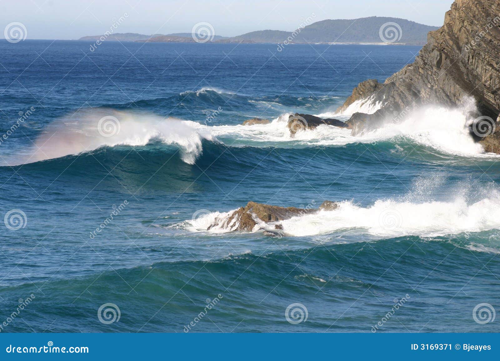 Breaking wave stock image. Image of wave, coastline, spray - 3169371