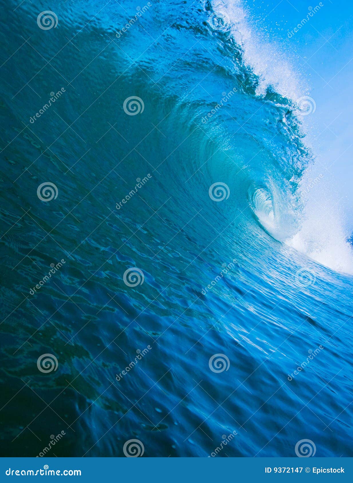 Breaking Wave stock image. Image of splashing, tidal, tide - 9372147