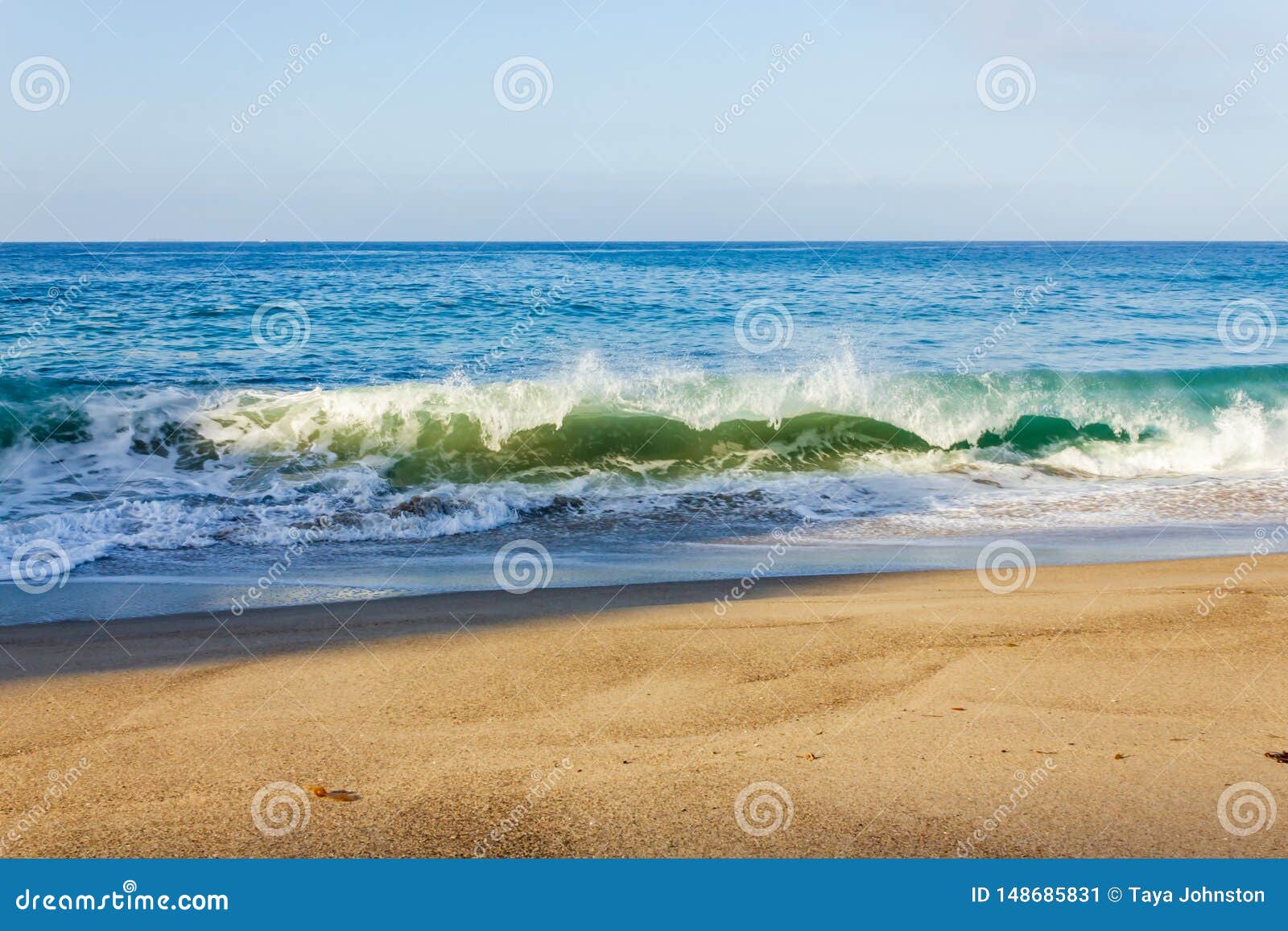 Breaking Wave on Shoreline with Backwash, Backspray, with Sandy Beach ...