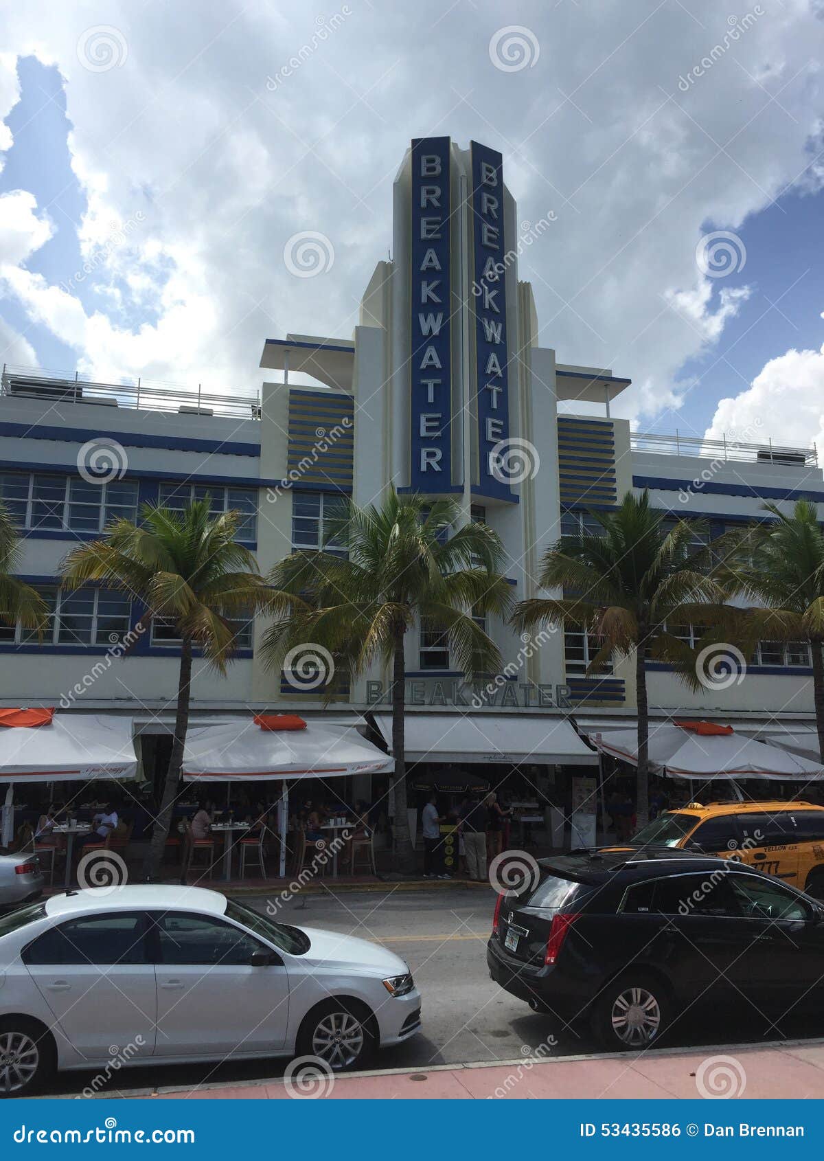 Breakwater editorial photo. Image of hotel, beach, miami - 53435586