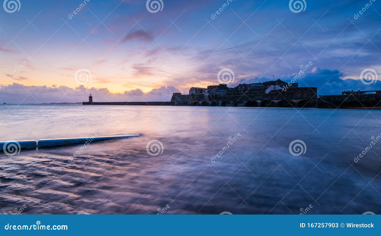 Breathtaking Sunset Over the Historic Castle Cornet at the Seashore in ...