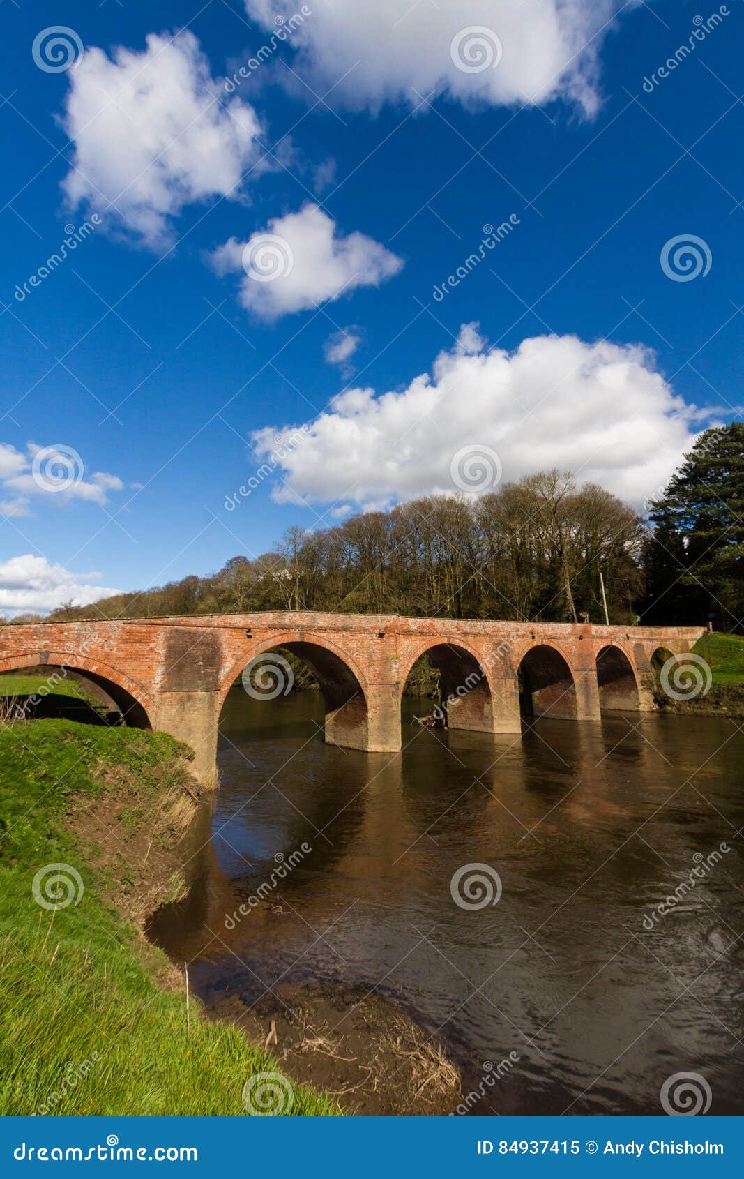 Bredwardine Bridge, Red Brick Crossing River Wye Stock Image - Image of ...