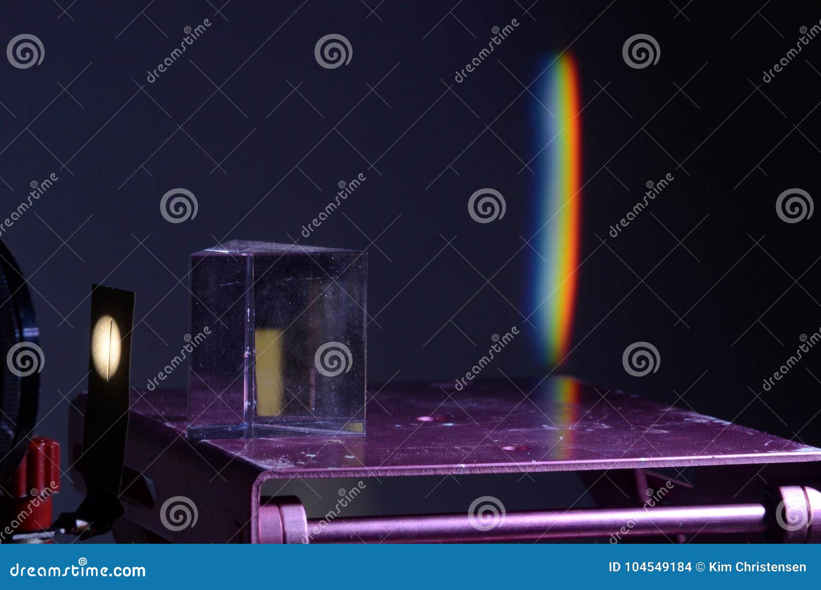 Breking van wit licht stock foto. Image of breking, prisma - 104549184