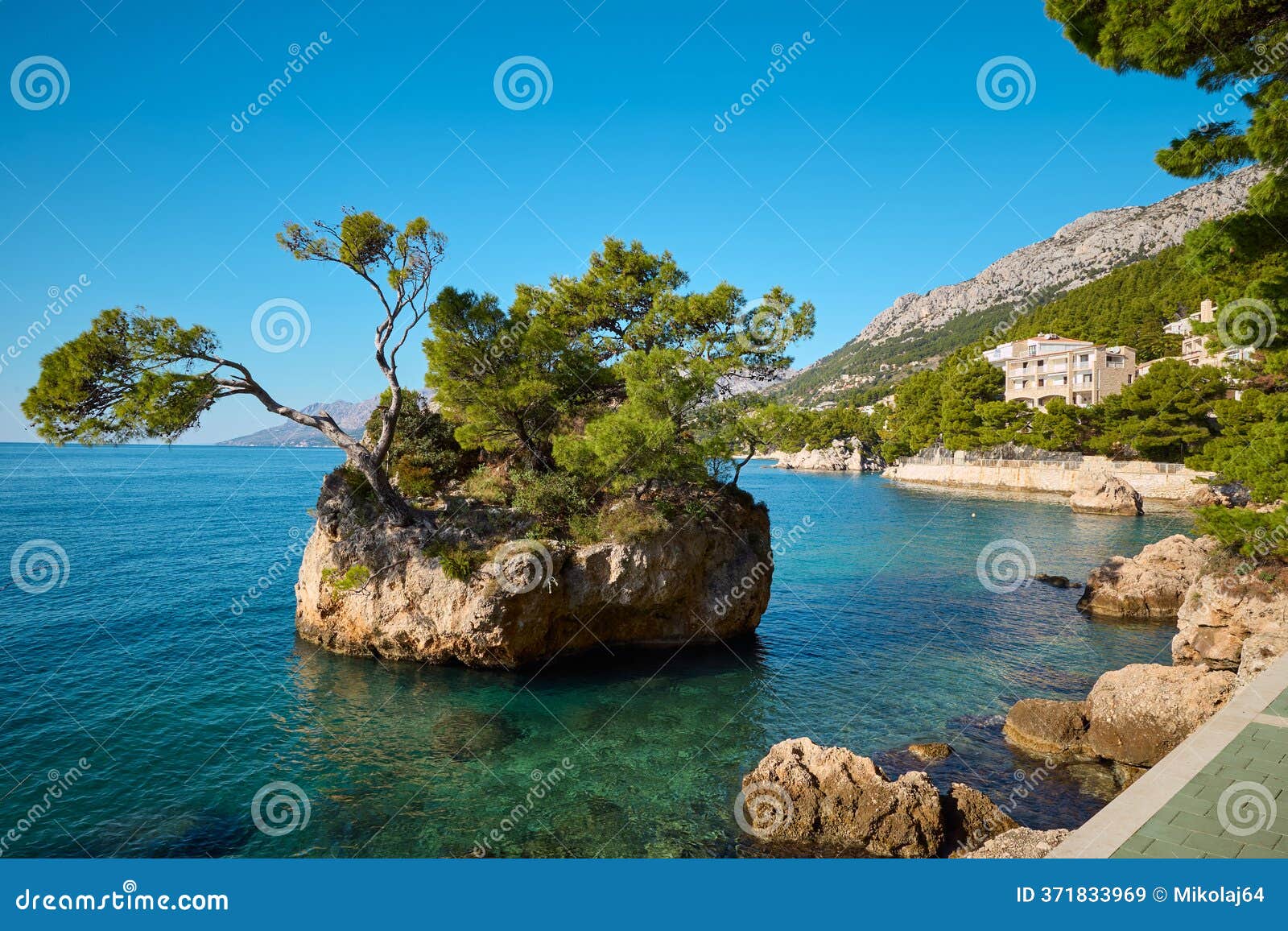 Brela Stone Kamen Brela, Symbol Of Brela, A Popular Natural Attraction ...
