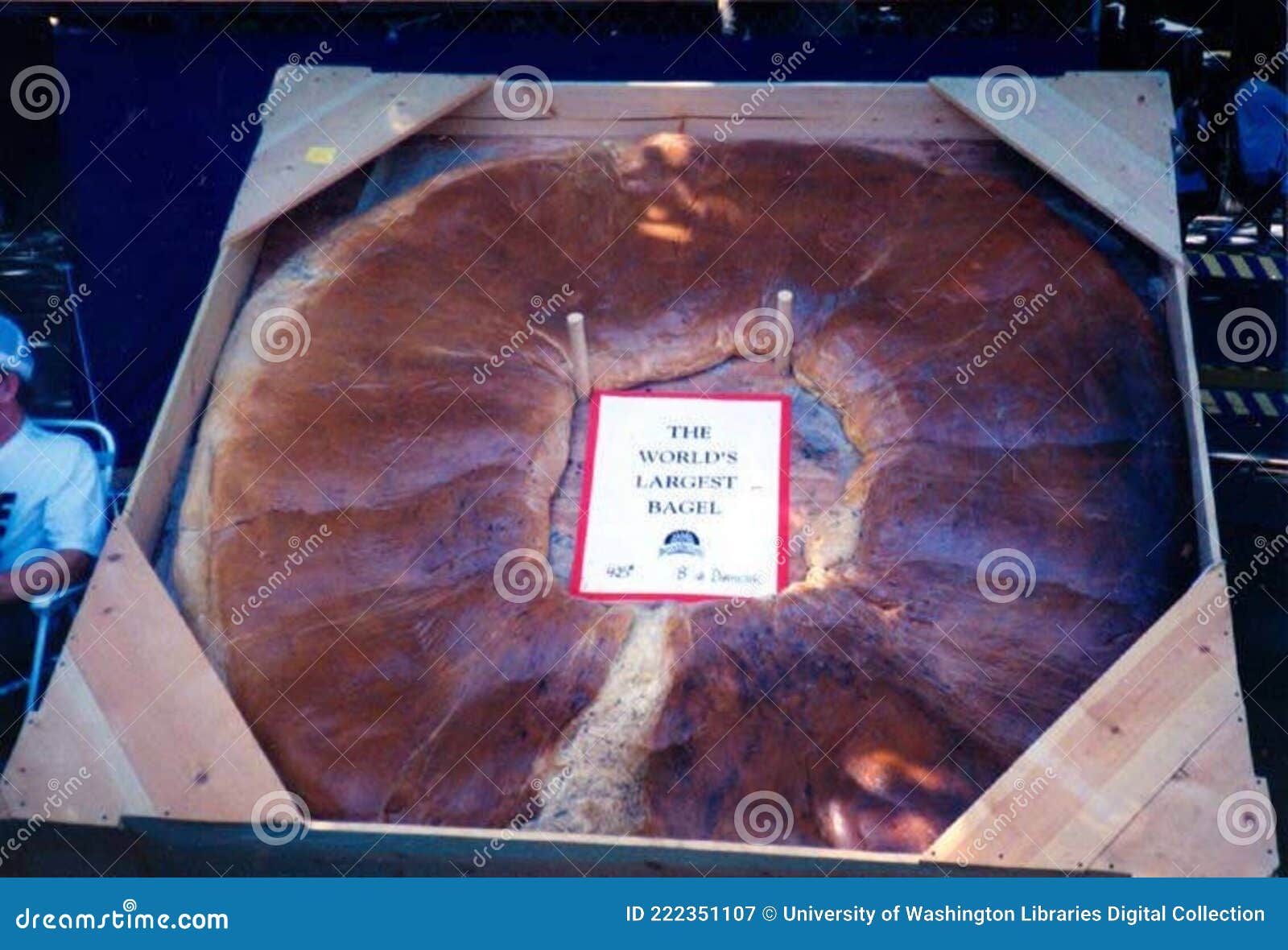 Brenner Brothers' World's Largest Bagel On Display At The Bite Of ...