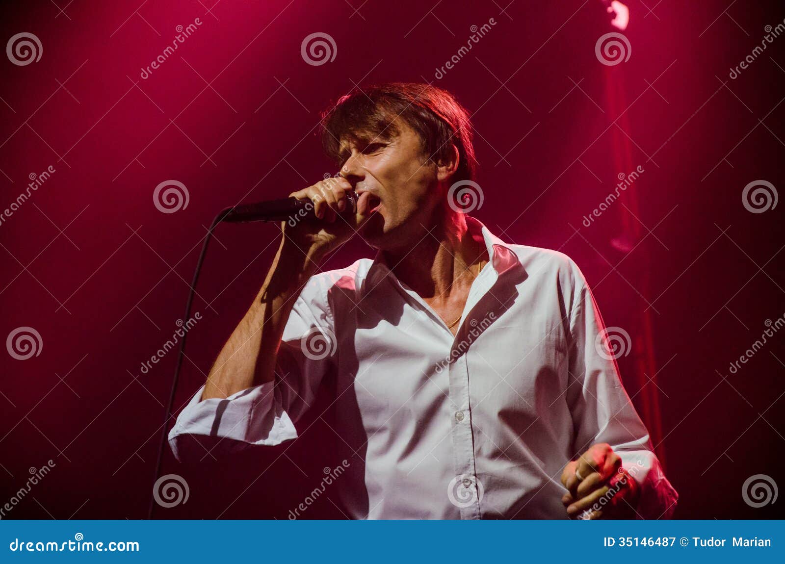 Brett Anderson (Suede) editorial photography. Image of singer - 35146487
