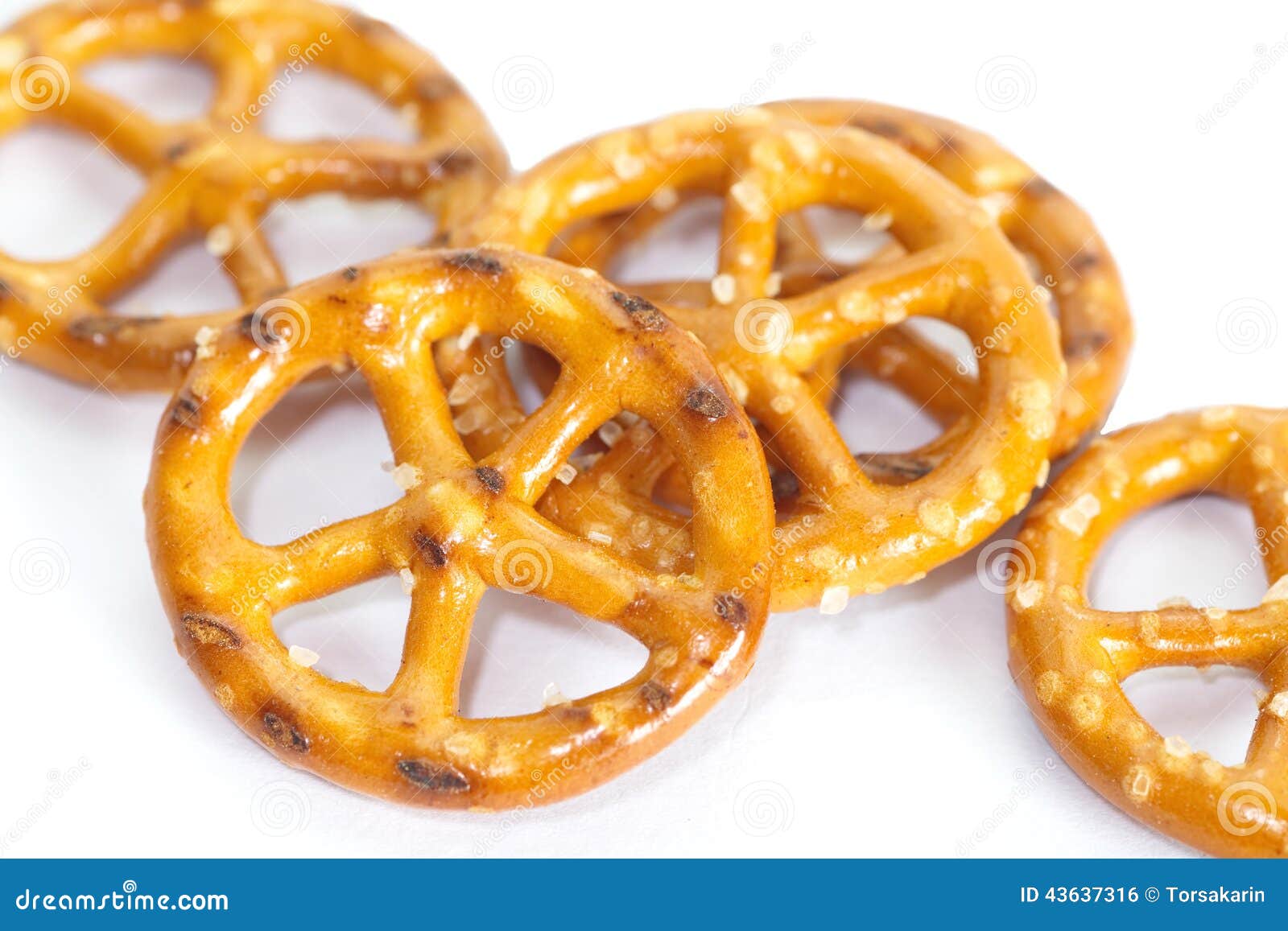 Brezel-Snack stockfoto. Bild von gold, essen, nachricht - 43637316