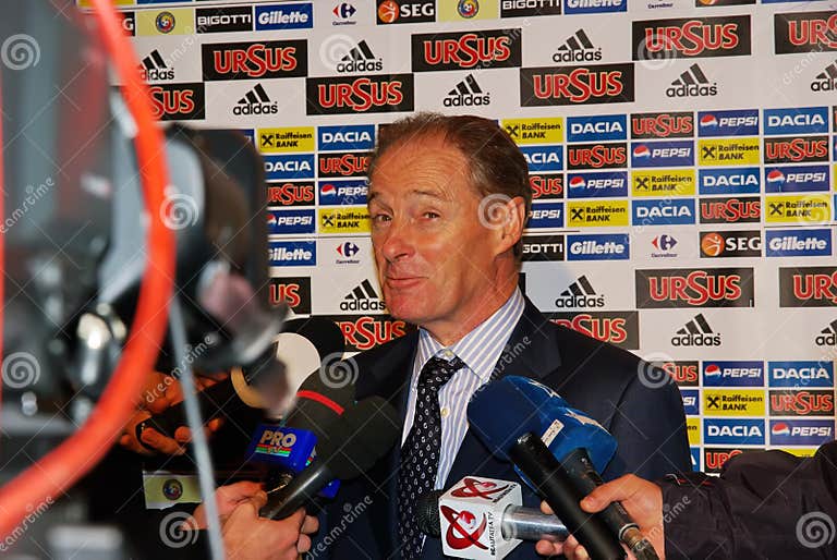 Brian Kerr editorial image. Image of grounds, country - 11376045