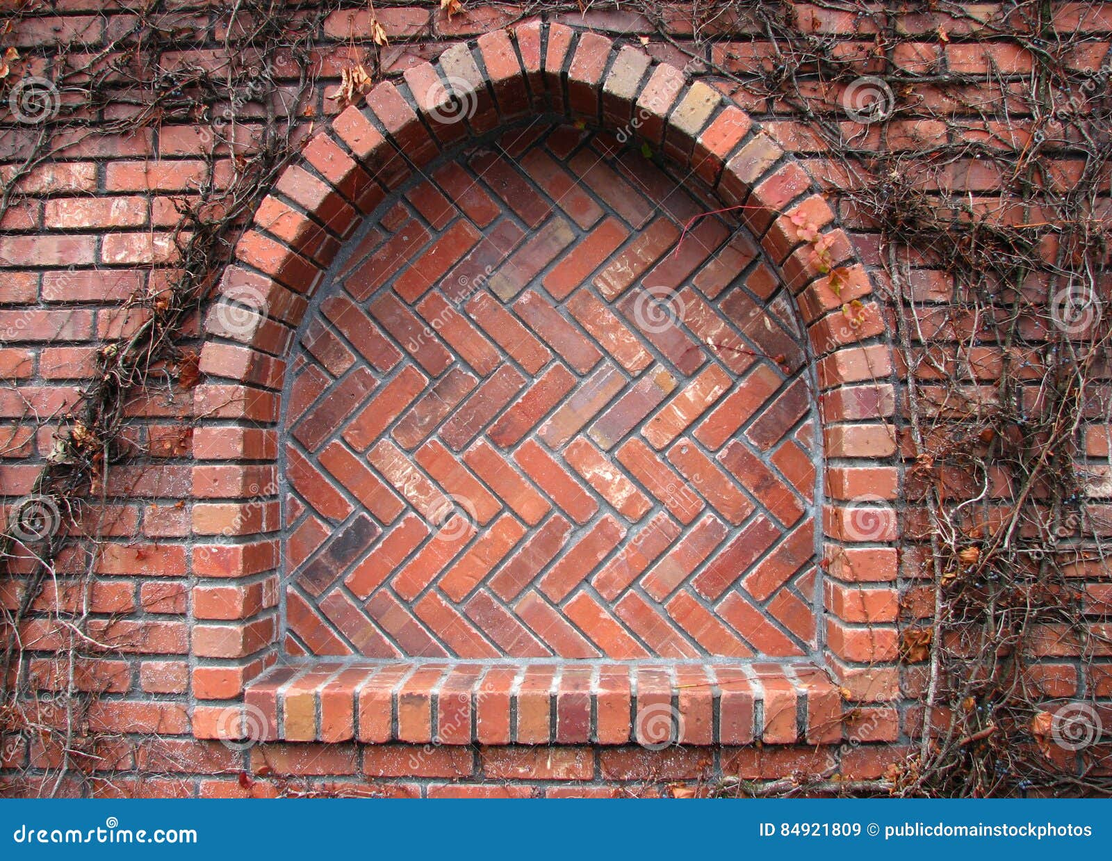Brick Arch Picture. Image: 84921809