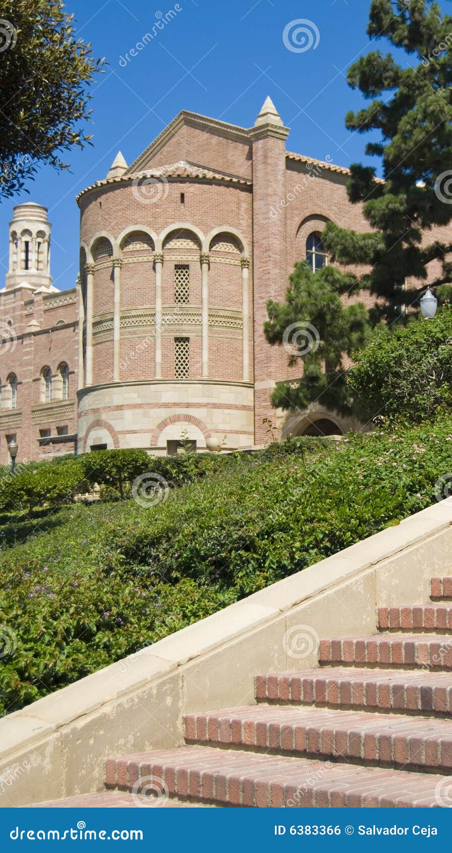 Brick Architecture Stock Photo | CartoonDealer.com #6680010