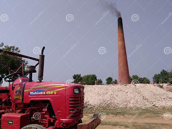 Brick bhatta editorial stock image. Image of soilbrick - 152513299
