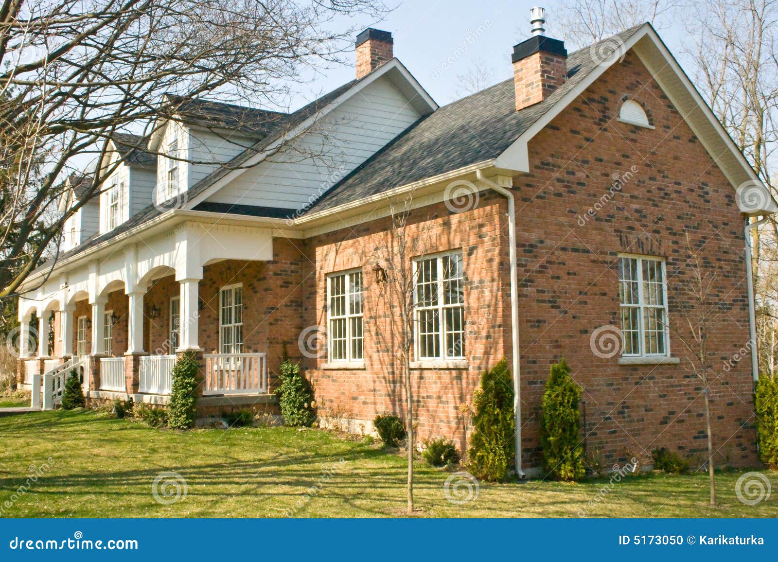 Brick house stock photo. Image of facade, green, luxury - 5173050