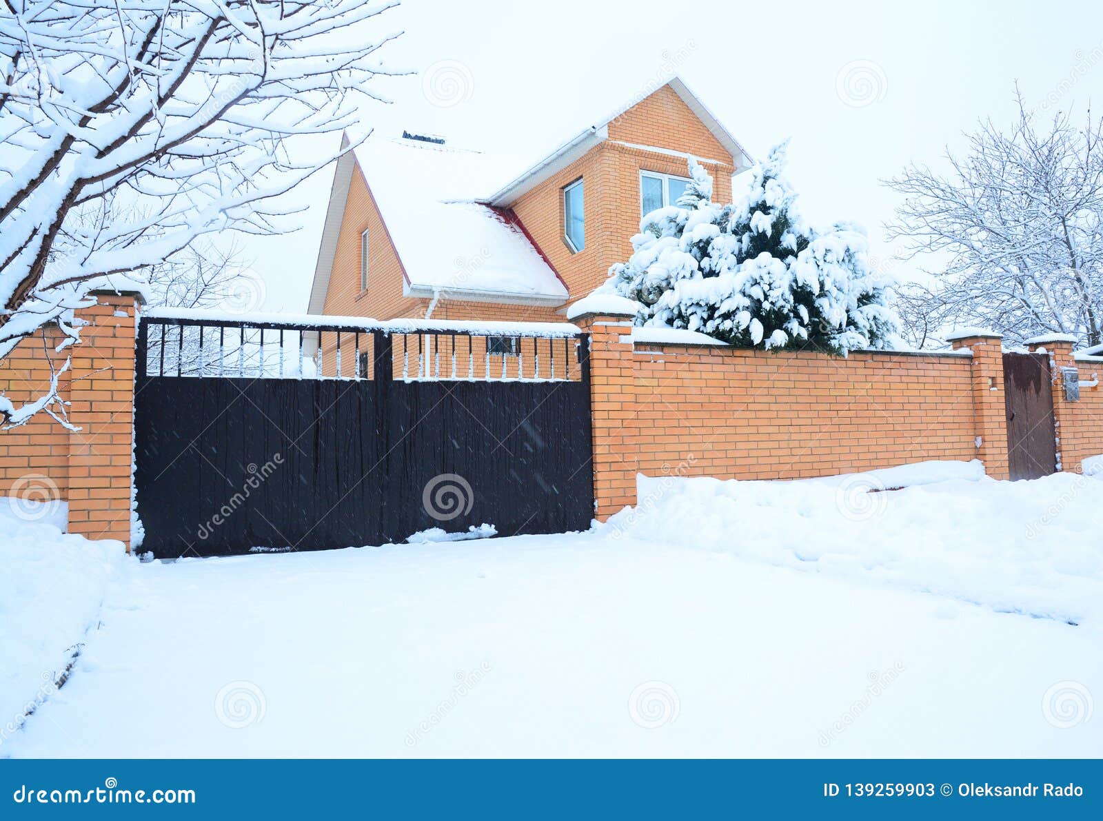 Brick House Covered Snow in Winter Stock Image - Image of door, fence ...