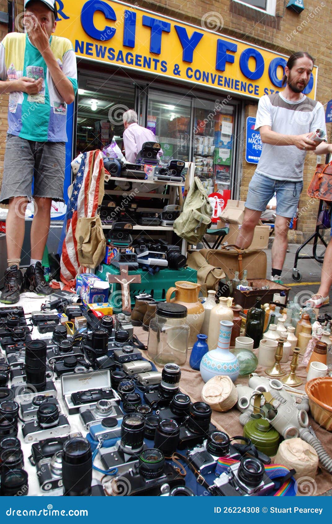Brick Lane Market 4 editorial stock photo. Image of hand - 26224308