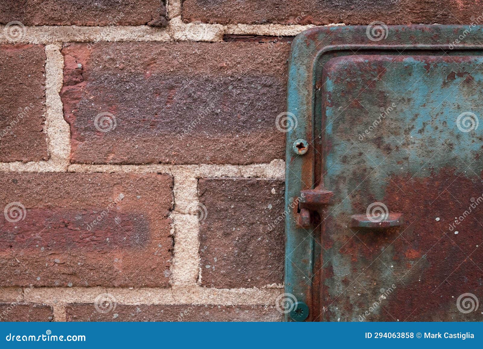 Old Metal Hatch Door Stock Photo | CartoonDealer.com #47394174