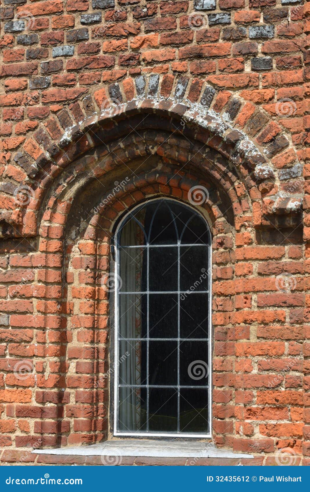 Novel English Tudor Window