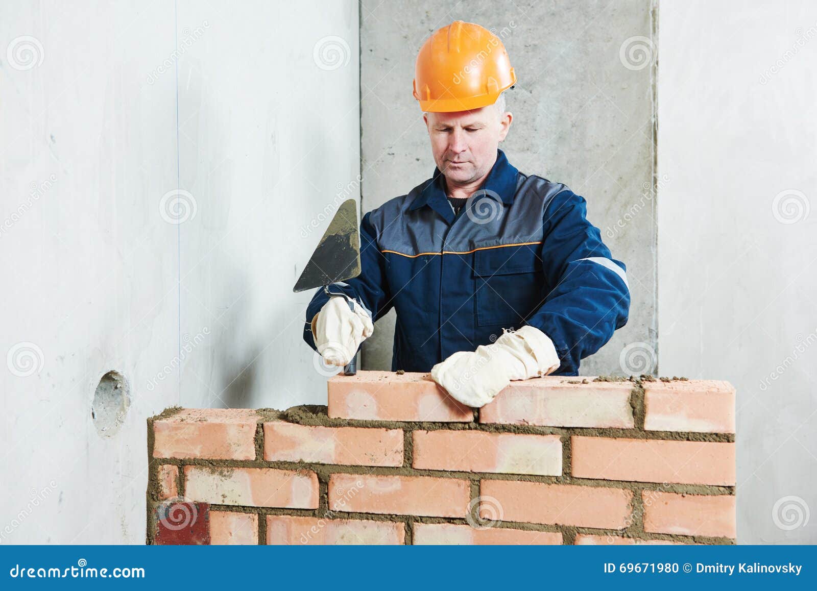 Bricklayer at Work with Red Brick Stock Photo - Image of building ...