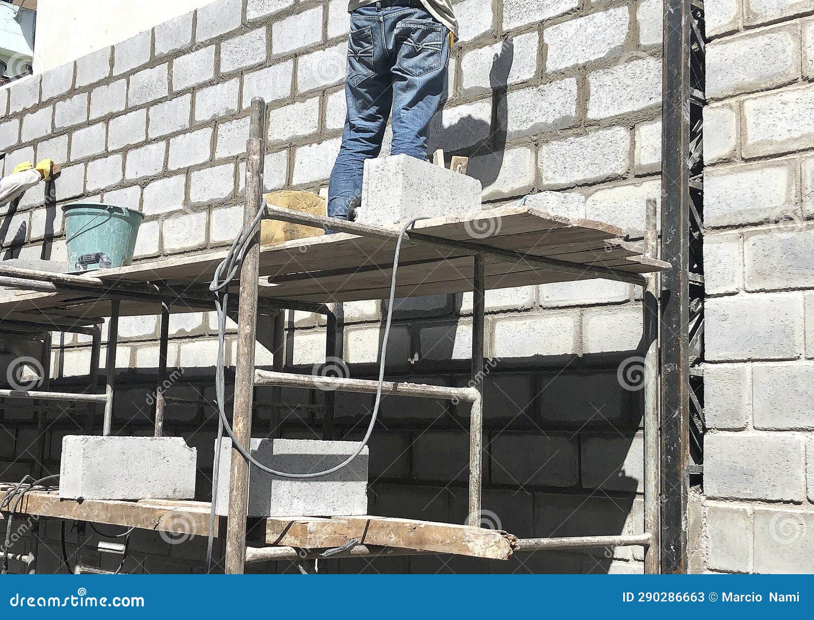 Bricklayers on Construction Site Building Exposed Cement Brick Wall Stock Image - Image of roof ...