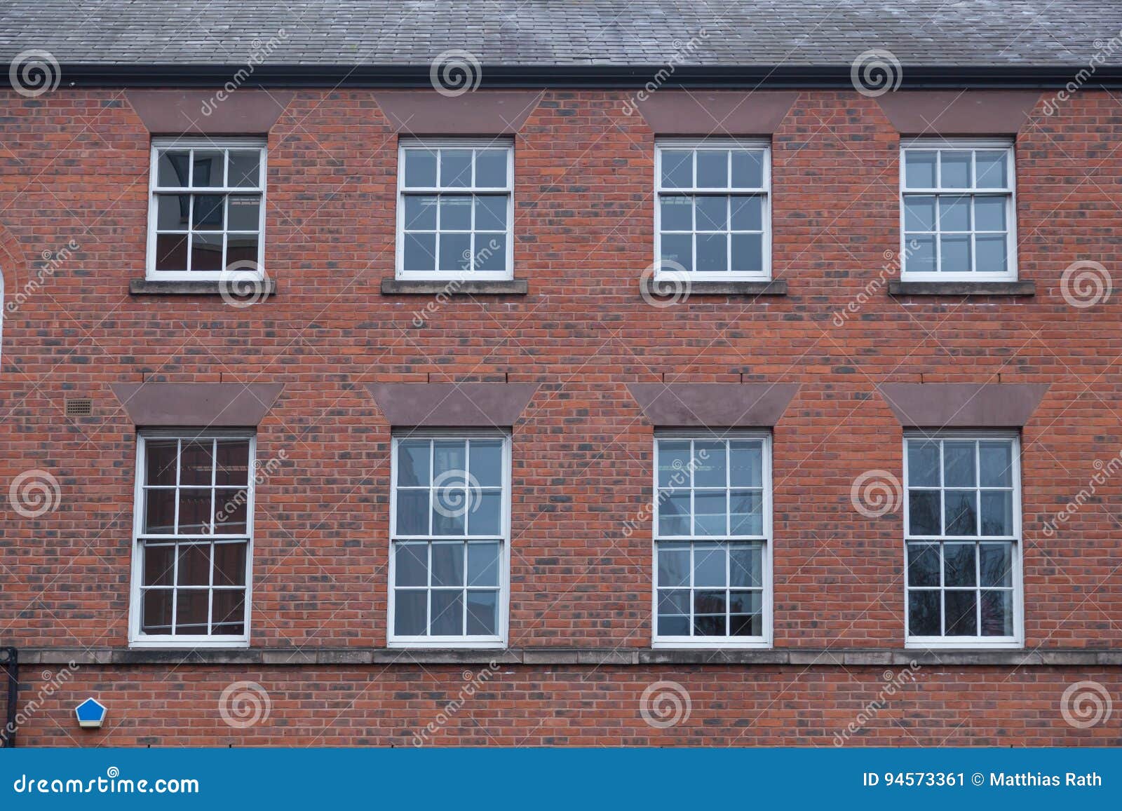 Brickwall-Fassade in England Stockbild - Bild von wohnung, stadt: 94573361