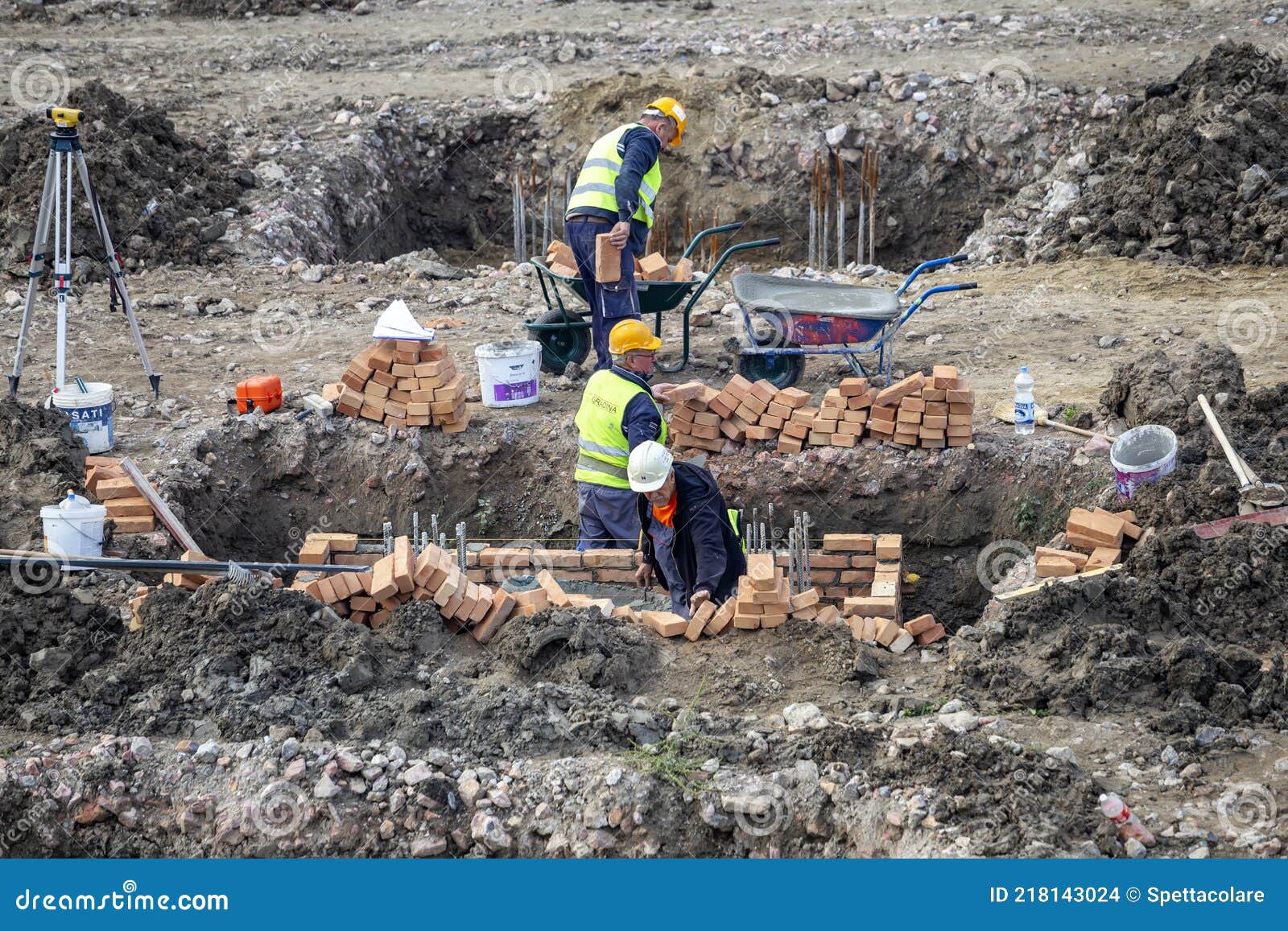 Brickwork by Construction Workers Editorial Stock Image - Image of ...