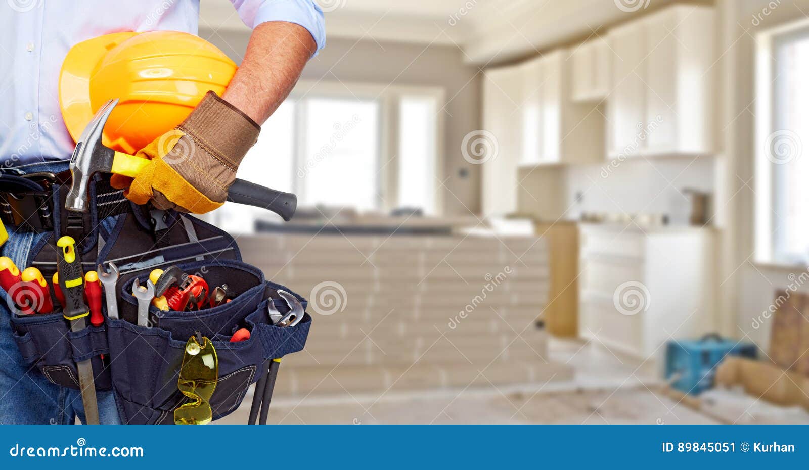 Bricoleur De Constructeur Avec Des Outils De Construction Image stock ...