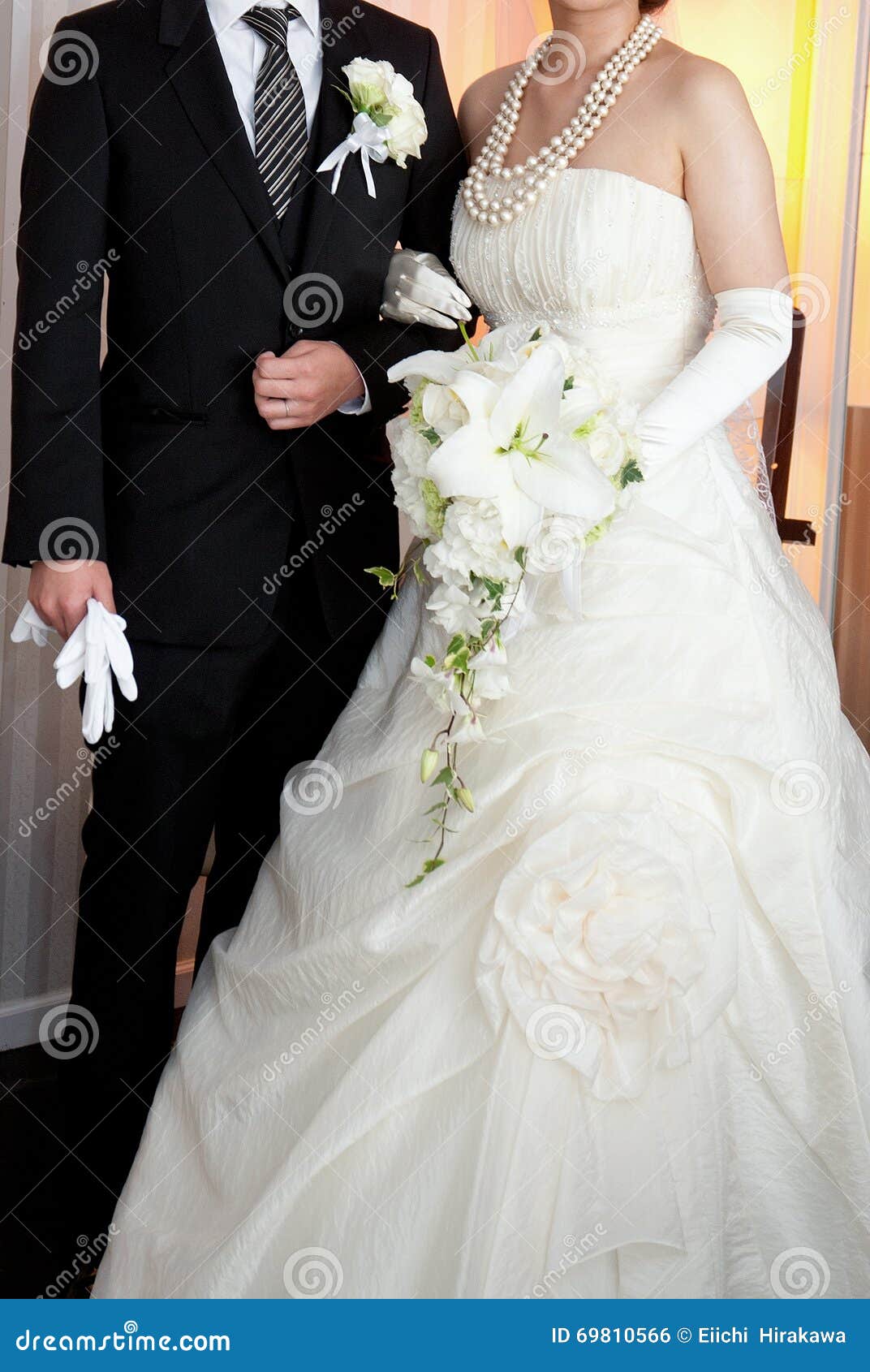 Bridal image stock photo. Image of toss, bride, chapel - 69810566