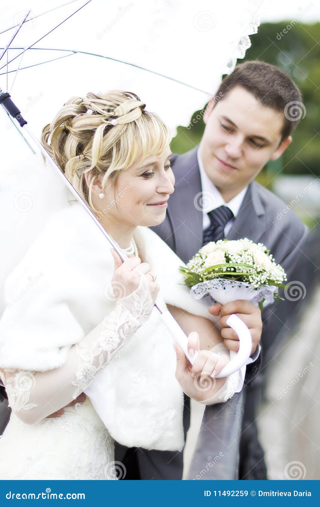 Bride & bridegroom stock image. Image of woman, newlyweds - 11492259