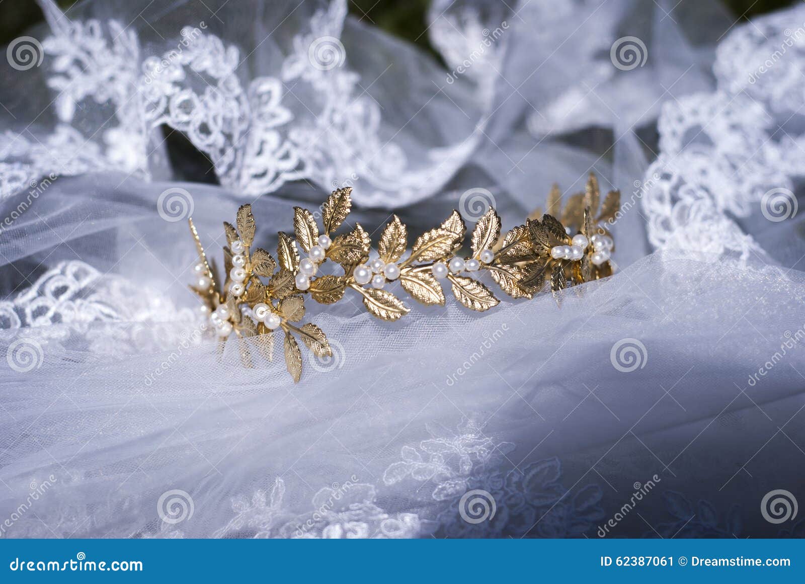 Bride Crown and Veil stock image. Image of fabric, marriage - 62387061