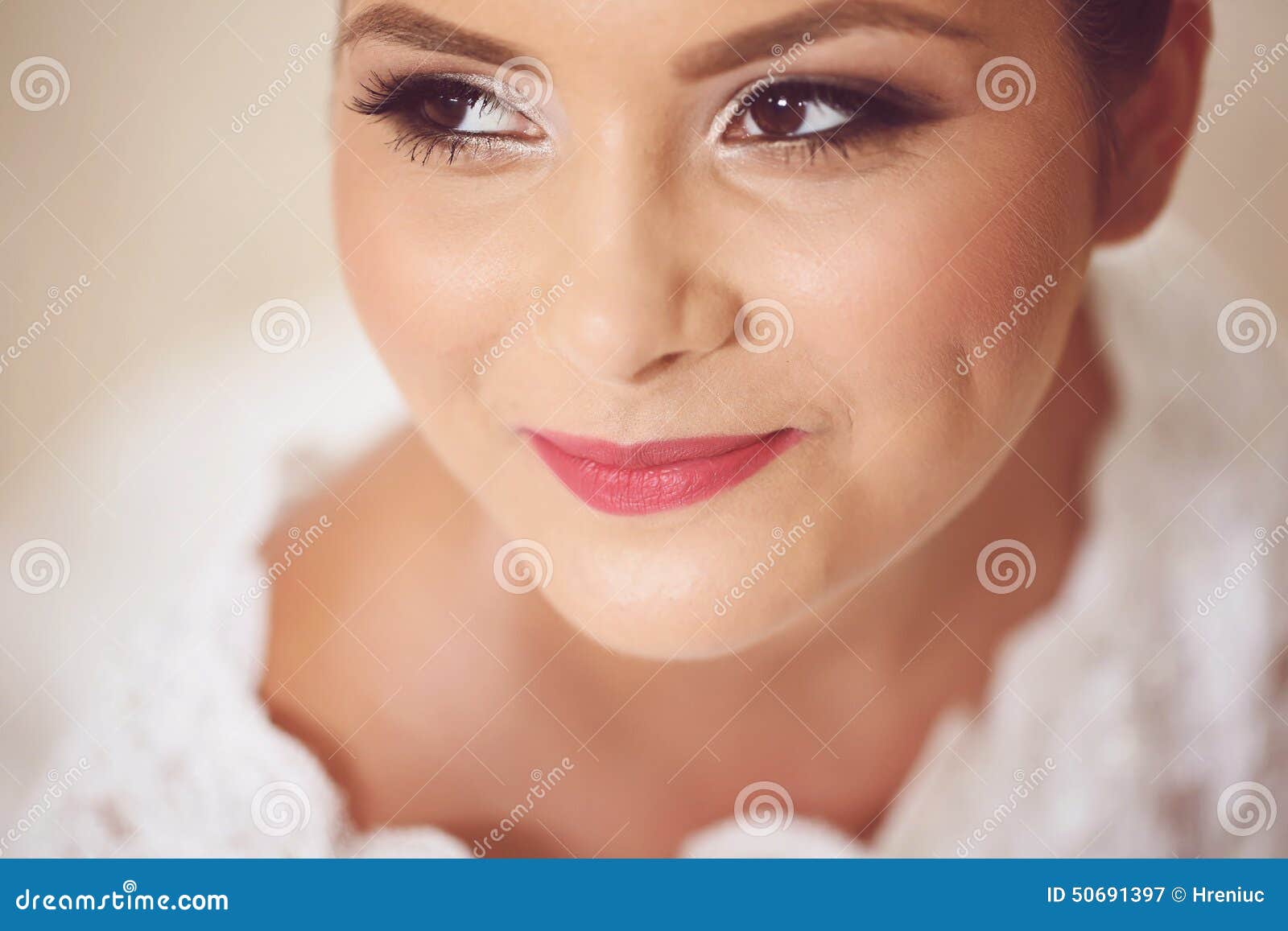 Bride with fine make-up stock image. Image of feminine - 50691397