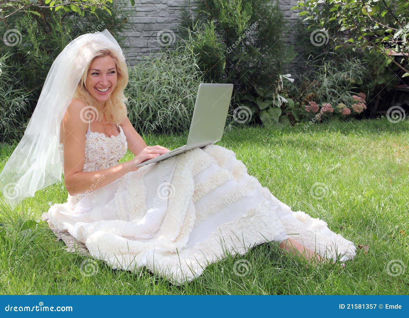 The bride in the garden stock image. Image of woman, caucasian - 21581357