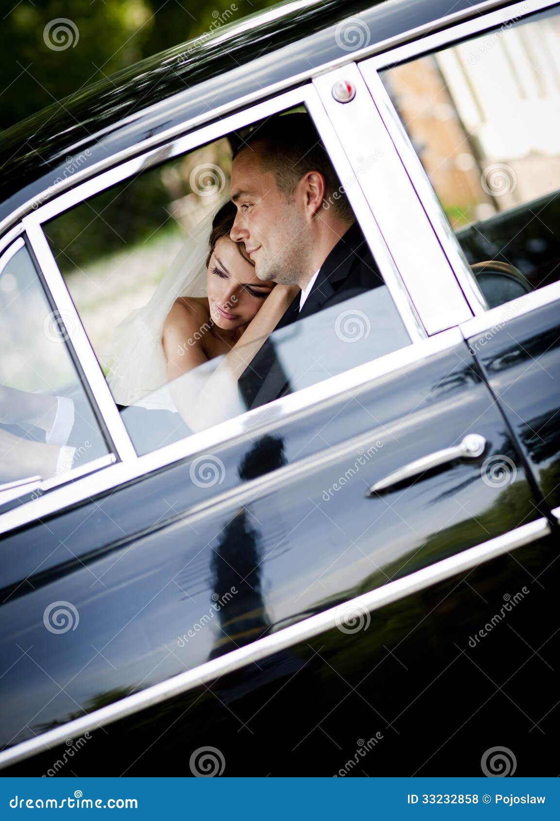 Bride and groom in car stock photo. Image of dress, love - 33232858
