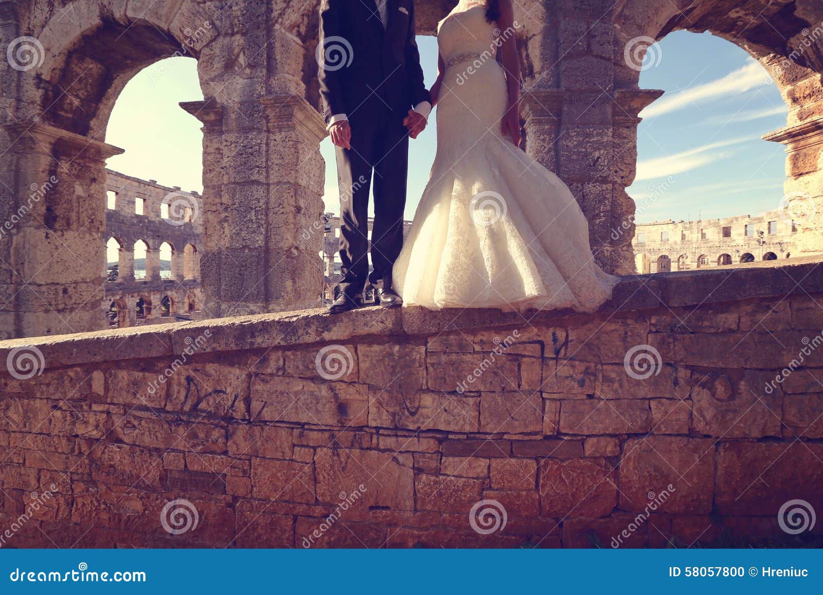 Bride and Groom at Colosseum, Rome Stock Photo - Image of amphitheater ...