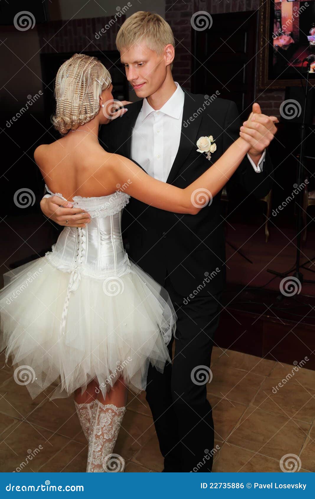 Bride and groom dancing stock photo. Image of lovers - 22735886