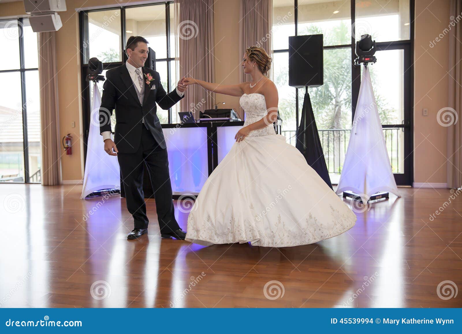 Bride and Groom dancing stock photo. Image of elegant - 45539994