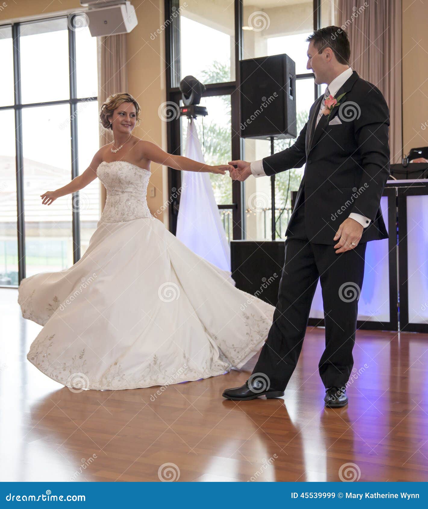 Bride and Groom dancing stock image. Image of lovely - 45539999